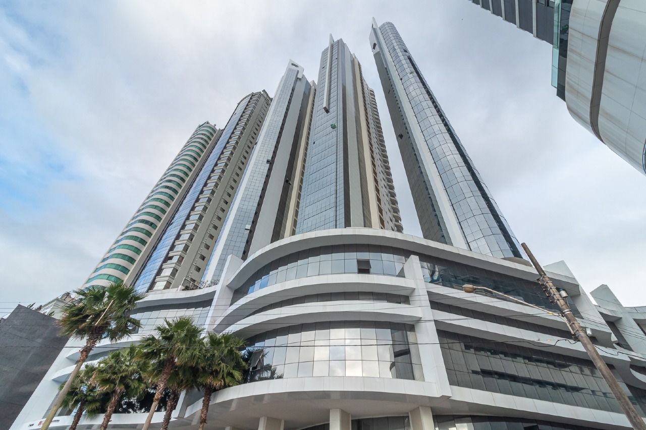 Ibiza Towers | 4 a 7 quartos, Barra Sul - Balneário Camboriú/SC